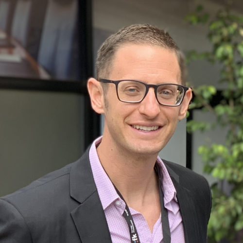 Instructor Spotlight: Jason Torreano – HOT TOPICS INSIDER